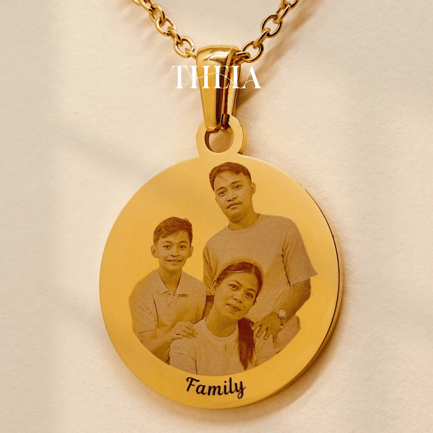 Aiah Emblem (Disc) – THEIA: Personalized Timeless Emblems